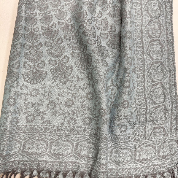 Vedic Design - Jacquard - Chadar - - Radhika Store